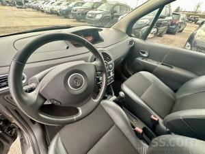 Pelēks Renault grand-modus 2011 Rīga, ar dzinēja tilpumu 1.50 L un nobraukumu 0 tūkst. km par 3450 €, foto 12 vietnē AUTOMOTO.COM.LV