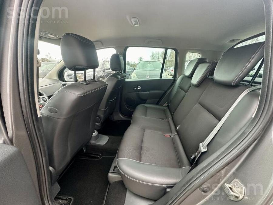 Pelēks Renault grand-modus 2011 Rīga, ar dzinēja tilpumu 1.50 L un nobraukumu 0 tūkst. km par 3450 €, foto 14 vietnē AUTOMOTO.COM.LV