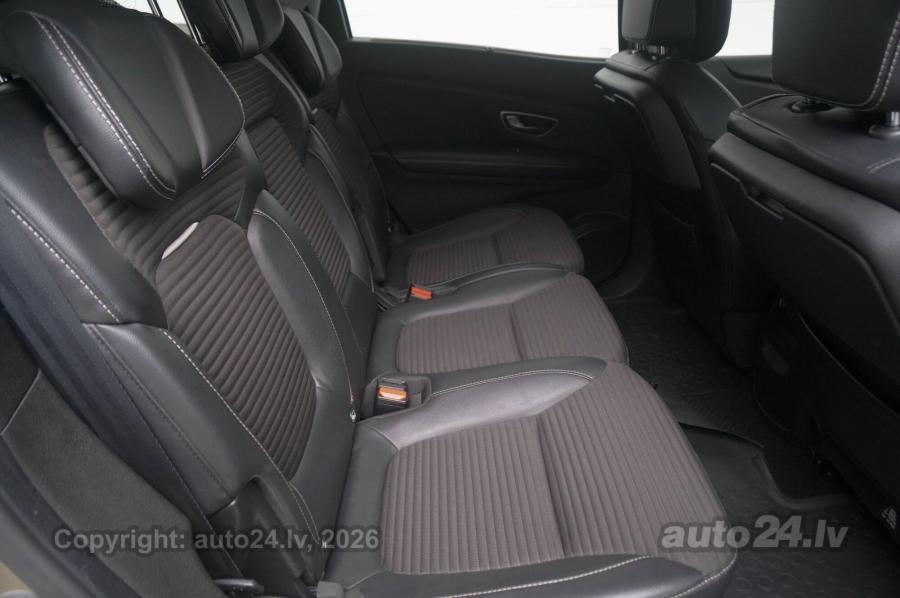 Smilšu krāsa Renault Grand Scenic 2017 Tallina, ar dzinēja tilpumu 1.50 L un nobraukumu 166 tūkst. km par 11990 €, foto 12 vietnē AUTOMOTO.COM.LV