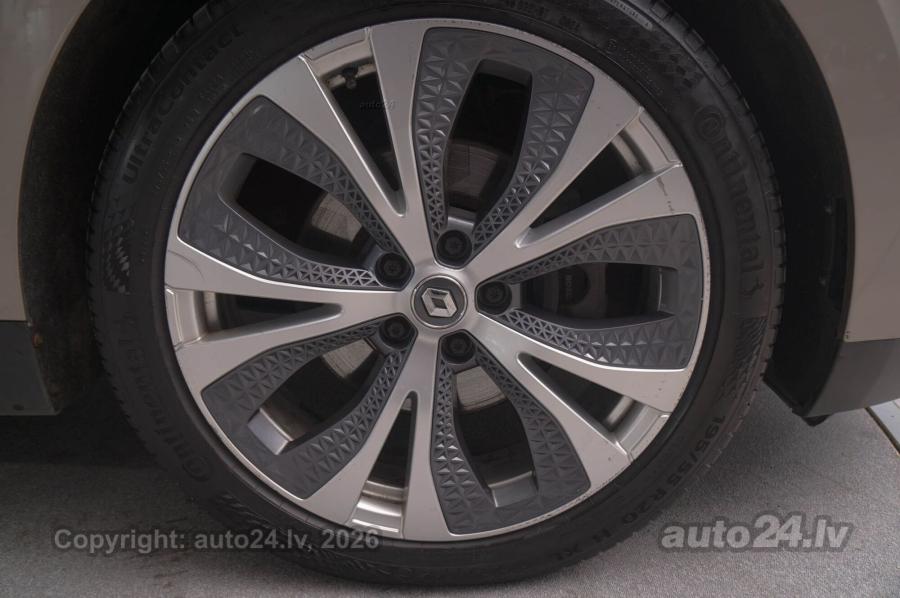 Smilšu krāsa Renault Grand Scenic 2017 Tallina, ar dzinēja tilpumu 1.50 L un nobraukumu 166 tūkst. km par 11990 €, foto 14 vietnē AUTOMOTO.COM.LV