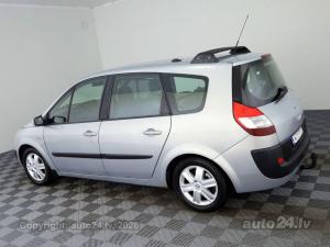 Smilšu krāsa Renault Grand Scenic 2005 Tallina, ar dzinēja tilpumu 2.00 L un nobraukumu 227 tūkst. km par 1199 €, foto 4 vietnē AUTOMOTO.COM.LV