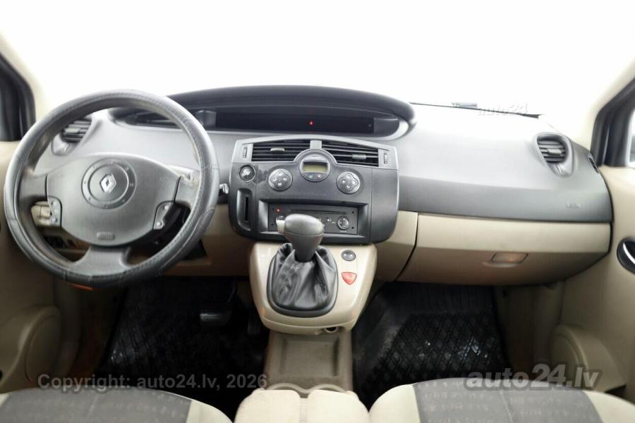 Smilšu krāsa Renault Grand Scenic 2005 Tallina, ar dzinēja tilpumu 2.00 L un nobraukumu 227 tūkst. km par 1199 €, foto 5 vietnē AUTOMOTO.COM.LV