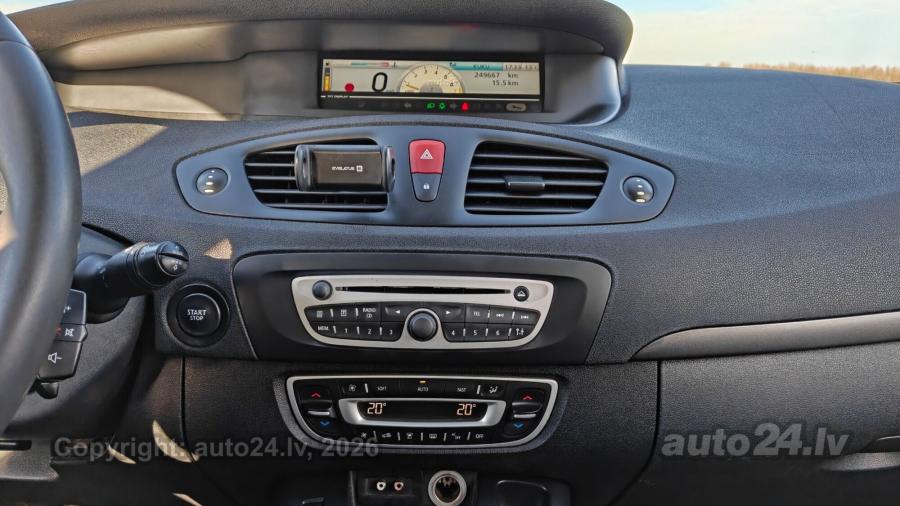 Smilšu krāsa Renault Grand Scenic 2011 Tartu, ar dzinēja tilpumu 1.60 L un nobraukumu 250 tūkst. km par 4790 €, foto 12 vietnē AUTOMOTO.COM.LV