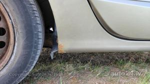 Smilšu krāsa Renault Grand Scenic 2011 Tartu, ar dzinēja tilpumu 1.60 L un nobraukumu 250 tūkst. km par 4790 €, foto 15 vietnē AUTOMOTO.COM.LV