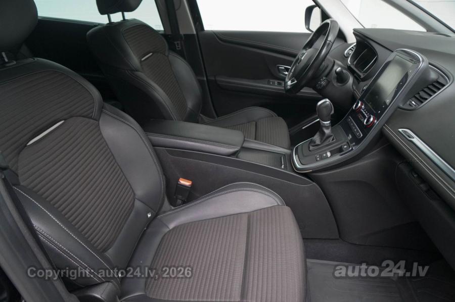 Black Renault Grand Scenic 2018 in Tallinn, with an engine capacity of 1.60 L and mileage of 170 thousand km for 11490 €, photo 10 on AUTOMOTO.COM.LV