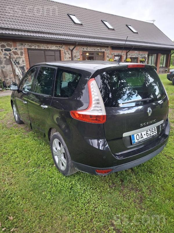 Melns Renault Grand Scenic 2009 Ogre, ar dzinēja tilpumu 1.90 L un nobraukumu 250 tūkst. km par 2700 €, foto 5 vietnē AUTOMOTO.COM.LV
