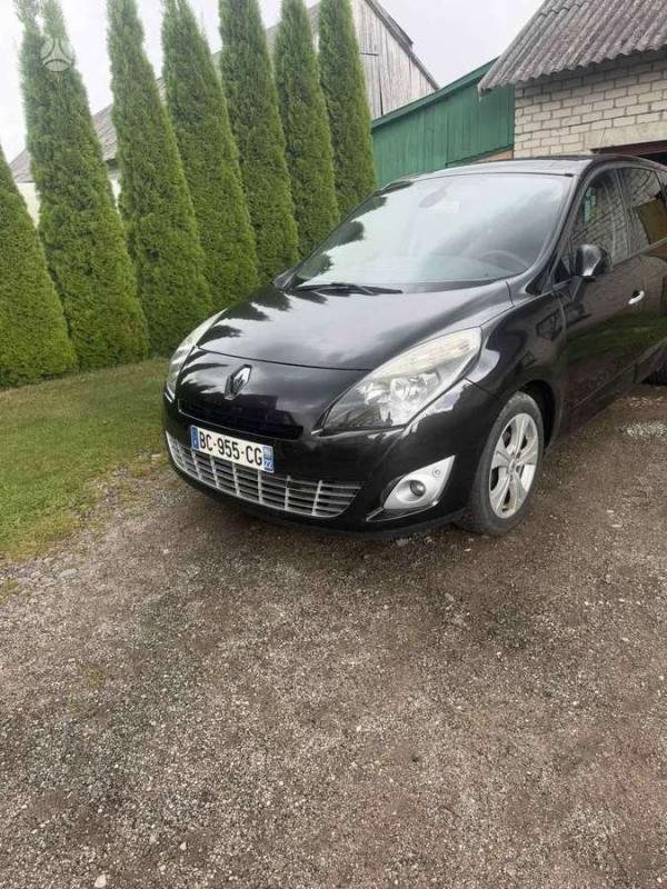 Black Renault Grand Scenic 2010 in Jurbarkas, with an engine capacity of 1.87 L and mileage of 300 thousand km for 3050 €, photo 1 on AUTOMOTO.COM.LV