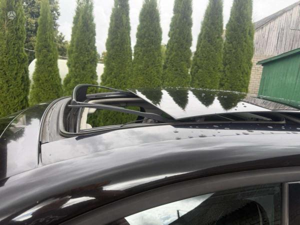 Black Renault Grand Scenic 2010 in Jurbarkas, with an engine capacity of 1.87 L and mileage of 300 thousand km for 3050 €, photo 8 on AUTOMOTO.COM.LV