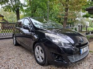 Melns Renault Grand Scenic 2010 Rīga, ar dzinēja tilpumu 1.90 L un nobraukumu 313 tūkst. km par 1750 €, foto 3 vietnē AUTOMOTO.COM.LV
