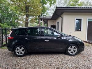 Melns Renault Grand Scenic 2010 Rīga, ar dzinēja tilpumu 1.90 L un nobraukumu 313 tūkst. km par 1750 €, foto 6 vietnē AUTOMOTO.COM.LV