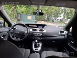 Melns Renault Grand Scenic 2010 Rīga, ar dzinēja tilpumu 1.90 L un nobraukumu 313 tūkst. km par 1750 €, foto 8 vietnē AUTOMOTO.COM.LV