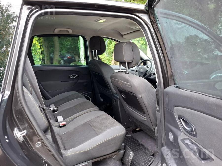 Melns Renault Grand Scenic 2010 Rīga, ar dzinēja tilpumu 1.90 L un nobraukumu 313 tūkst. km par 1750 €, foto 12 vietnē AUTOMOTO.COM.LV