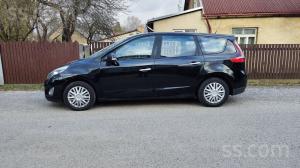 Melns Renault Grand Scenic 2011 Rīga, ar dzinēja tilpumu 1.50 L un nobraukumu 352 tūkst. km par 1850 €, foto 2 vietnē AUTOMOTO.COM.LV