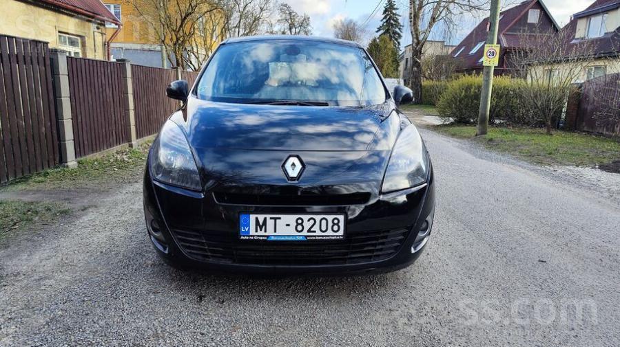 Melns Renault Grand Scenic 2011 Rīga, ar dzinēja tilpumu 1.50 L un nobraukumu 352 tūkst. km par 1850 €, foto 8 vietnē AUTOMOTO.COM.LV