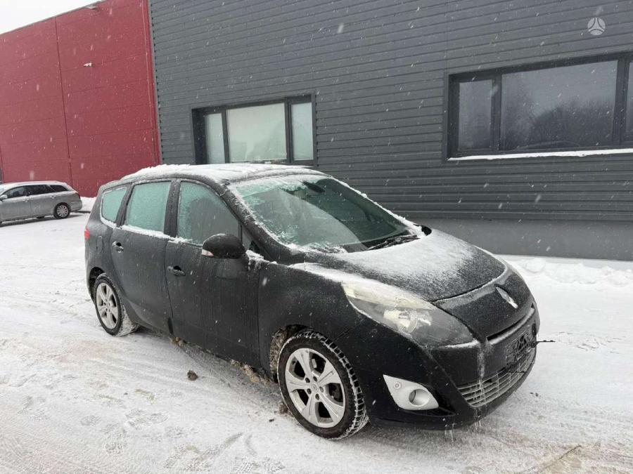 Black Renault Grand Scenic 2011 in Kaunas, with an engine capacity of 1.46 L and mileage of 175 thousand km for 4150 €, photo 1 on AUTOMOTO.COM.LV