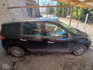Melns Renault Grand Scenic 2011 Kauņa, ar dzinēja tilpumu 1.60 L un nobraukumu 323 tūkst. km par 2800 €, foto 7 vietnē AUTOMOTO.COM.LV