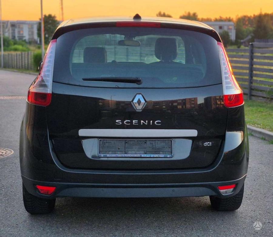 Black Renault Grand Scenic 2011 in Vilnius, with an engine capacity of 1.87 L and mileage of 290 thousand km for 2900 €, photo 7 on AUTOMOTO.COM.LV
