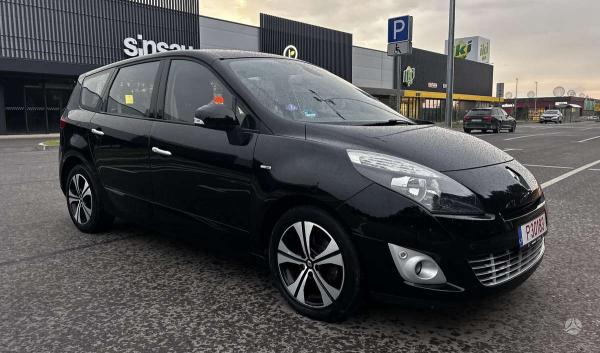 Melns Renault Grand Scenic 2011 Utena, ar dzinēja tilpumu 1.40 L un nobraukumu 228 tūkst. km par 2750 €, foto 5 vietnē AUTOMOTO.COM.LV