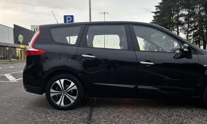 Melns Renault Grand Scenic 2011 Utena, ar dzinēja tilpumu 1.40 L un nobraukumu 228 tūkst. km par 2750 €, foto 10 vietnē AUTOMOTO.COM.LV