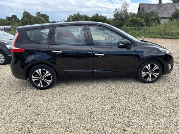 Melns Renault Grand Scenic 2011 Rēzekne, ar dzinēja tilpumu 1.40 L un nobraukumu 229 tūkst. km par 3950 €, foto 6 vietnē AUTOMOTO.COM.LV
