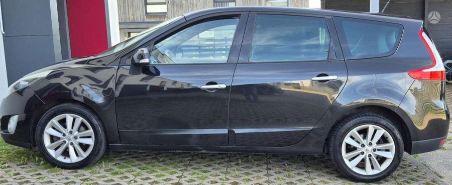 Black Renault Grand Scenic 2011 in Vilnius, with an engine capacity of 1.87 L and mileage of 290 thousand km for 1990 €, photo 9 on AUTOMOTO.COM.LV
