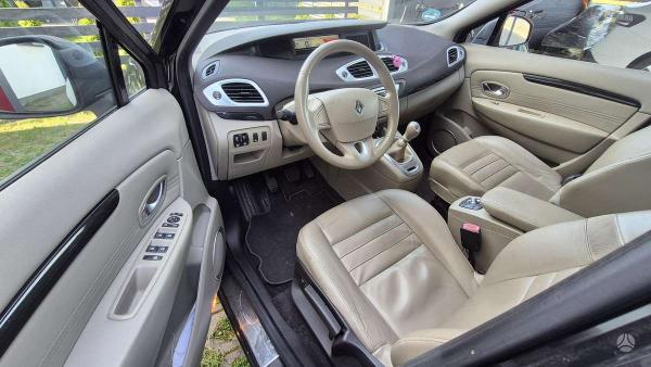 Melns Renault Grand Scenic 2011 Viļņa, ar dzinēja tilpumu 1.87 L un nobraukumu 290 tūkst. km par 1990 €, foto 11 vietnē AUTOMOTO.COM.LV