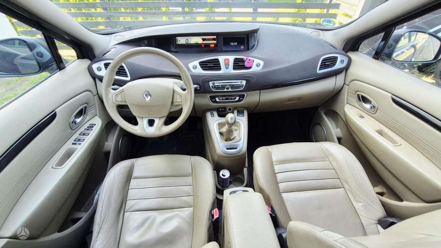 Black Renault Grand Scenic 2011 in Vilnius, with an engine capacity of 1.87 L and mileage of 290 thousand km for 1990 €, photo 12 on AUTOMOTO.COM.LV