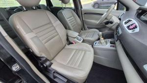 Black Renault Grand Scenic 2011 in Vilnius, with an engine capacity of 1.87 L and mileage of 290 thousand km for 1990 €, photo 14 on AUTOMOTO.COM.LV
