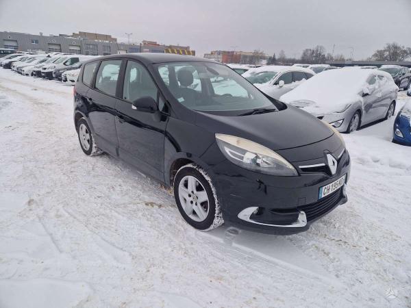 Black Renault Grand Scenic 2012 in Taurage, with an engine capacity of 1.46 L and mileage of 212 thousand km for 3500 €, photo 1 on AUTOMOTO.COM.LV