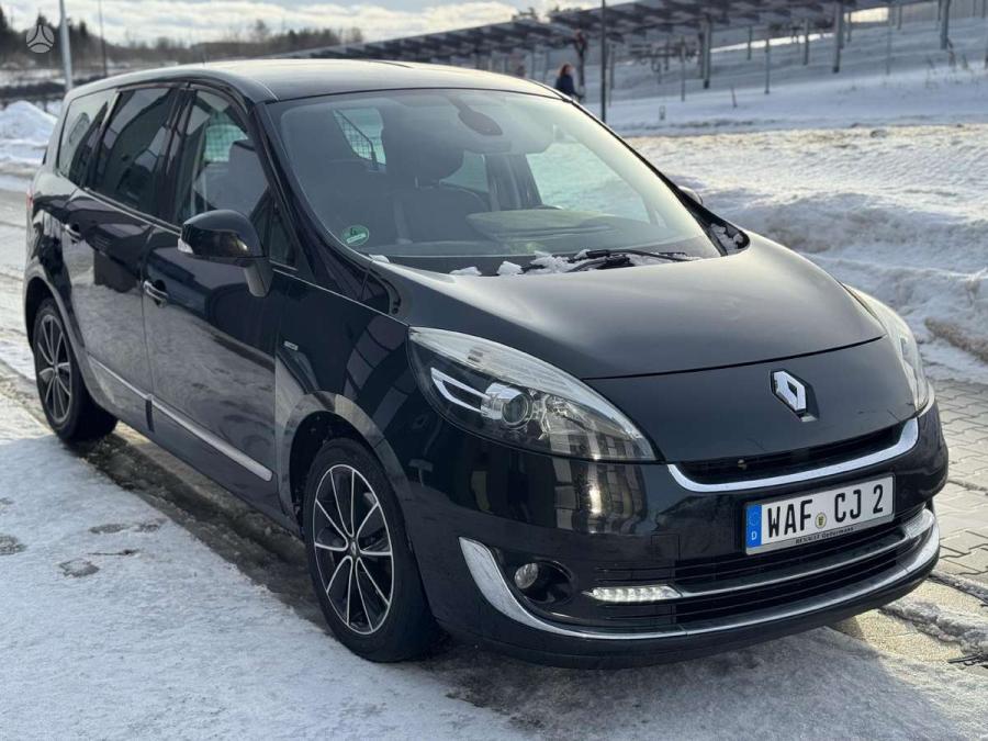 Black Renault Grand Scenic 2012 in Vilnius, with an engine capacity of 1.60 L and mileage of 223 thousand km for 4250 €, photo 2 on AUTOMOTO.COM.LV