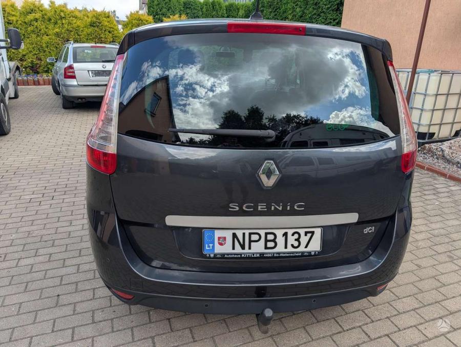 Black Renault Grand Scenic 2012 in Vilkaviskis, with an engine capacity of 1.87 L and mileage of 233 thousand km for 3550 €, photo 6 on AUTOMOTO.COM.LV