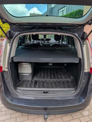 Black Renault Grand Scenic 2012 in Vilkaviskis, with an engine capacity of 1.87 L and mileage of 233 thousand km for 3550 €, photo 10 on AUTOMOTO.COM.LV