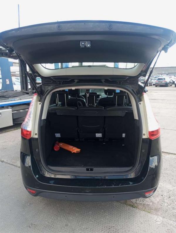 Black Renault Grand Scenic 2012 in Kaunas, with an engine capacity of 1.46 L and mileage of 240 thousand km for 3400 €, photo 10 on AUTOMOTO.COM.LV
