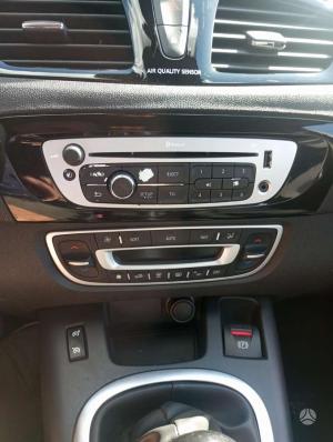 Black Renault Grand Scenic 2012 in Kaunas, with an engine capacity of 1.46 L and mileage of 240 thousand km for 3400 €, photo 22 on AUTOMOTO.COM.LV
