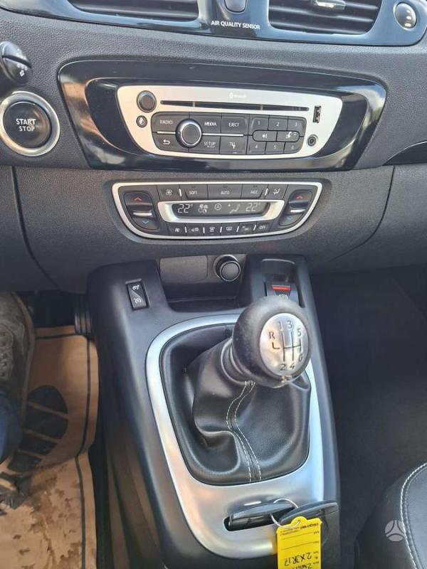 Melns Renault Grand Scenic 2012 Ukmergė, ar dzinēja tilpumu 1.40 L un nobraukumu 234 tūkst. km par 3350 €, foto 9 vietnē AUTOMOTO.COM.LV