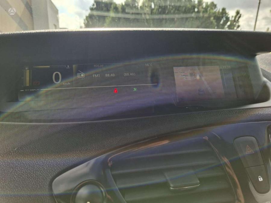 Melns Renault Grand Scenic 2012 Ukmergė, ar dzinēja tilpumu 1.40 L un nobraukumu 234 tūkst. km par 3350 €, foto 14 vietnē AUTOMOTO.COM.LV