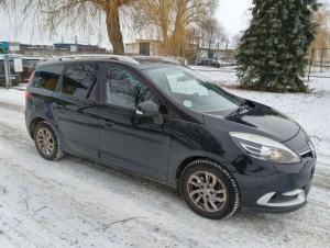 Black Renault Grand Scenic 2013 in Marijampole, with an engine capacity of 1.46 L and mileage of 276 thousand km for 2750 €, photo 3 on AUTOMOTO.COM.LV