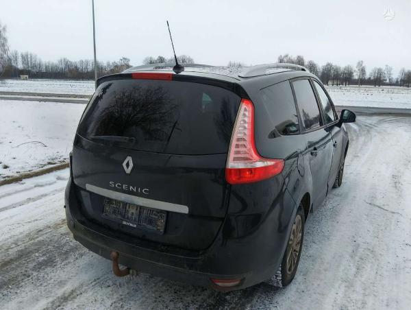 Melns Renault Grand Scenic 2013 Marijampole, ar dzinēja tilpumu 1.46 L un nobraukumu 276 tūkst. km par 2750 €, foto 9 vietnē AUTOMOTO.COM.LV