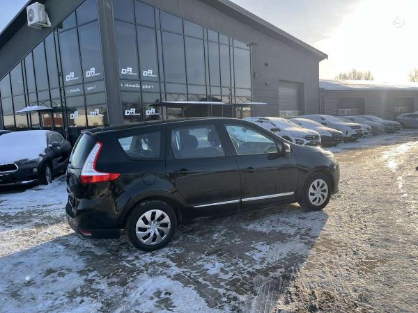 Melns Renault Grand Scenic 2013 Tauragė, ar dzinēja tilpumu 1.46 L un nobraukumu 250 tūkst. km par 3900 €, foto 3 vietnē AUTOMOTO.COM.LV