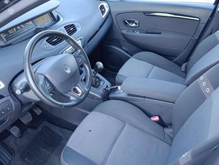 Melns Renault Grand Scenic 2013 Kauņa, ar dzinēja tilpumu 1.46 L un nobraukumu 232 tūkst. km par 4200 €, foto 9 vietnē AUTOMOTO.COM.LV