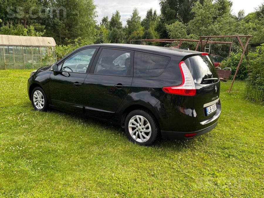 Black Renault Grand Scenic 2013 in Riga, with an engine capacity of 1.50 L and mileage of 202 thousand km for 4350 €, photo 3 on AUTOMOTO.COM.LV