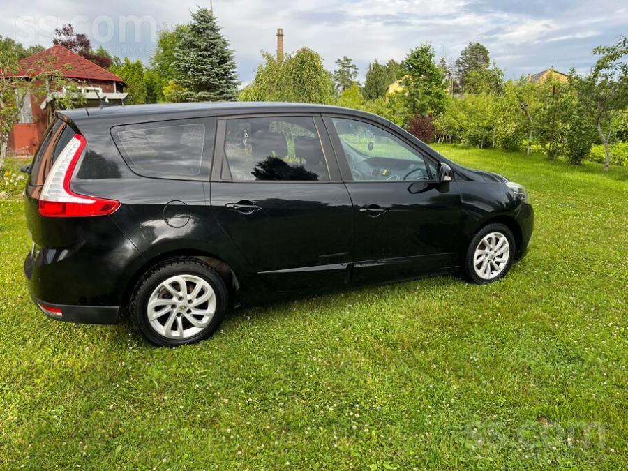 Black Renault Grand Scenic 2013 in Riga, with an engine capacity of 1.50 L and mileage of 202 thousand km for 4350 €, photo 4 on AUTOMOTO.COM.LV