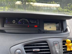Black Renault Grand Scenic 2013 in Riga, with an engine capacity of 1.50 L and mileage of 202 thousand km for 4350 €, photo 18 on AUTOMOTO.COM.LV
