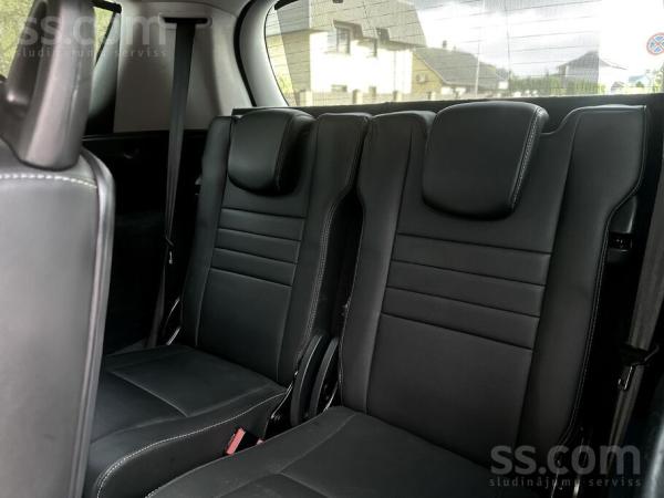 Renault Grand Scenic 2013 Jelgava vietnē Melns Renault Grand Scenic 2013 Jelgava, ar dzinēja tilpumu 1.60 L un nobraukumu 250 tūkst. km par 4750 €, foto 10 vietnē AUTOMOTO.COM.LV