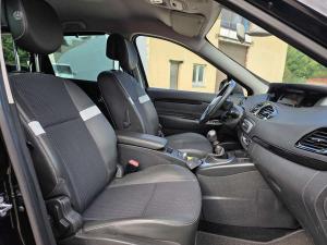 Melns Renault Grand Scenic 2013 Tauragė, ar dzinēja tilpumu 1.20 L un nobraukumu 200 tūkst. km par 4300 €, foto 10 vietnē AUTOMOTO.COM.LV