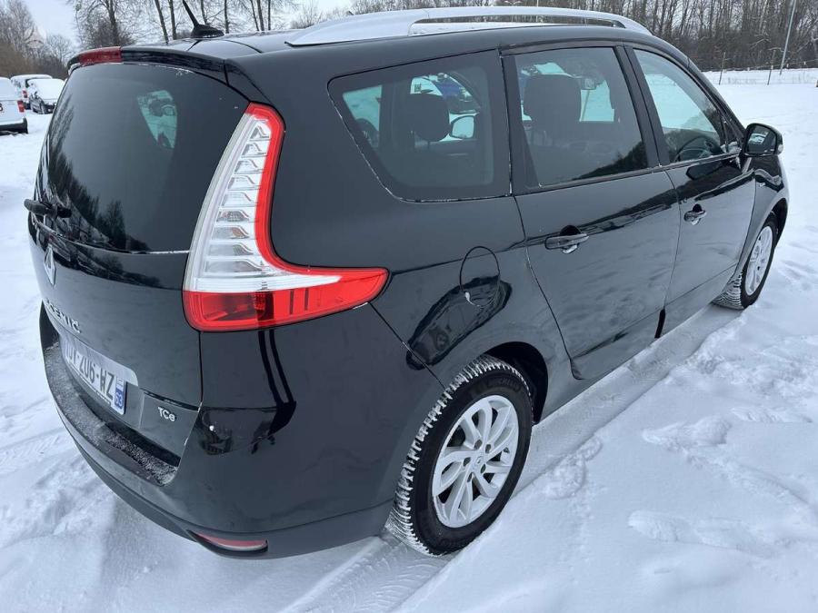 Melns Renault Grand Scenic 2014 Tauragė, ar dzinēja tilpumu 1.20 L un nobraukumu 156 tūkst. km par 5200 €, foto 5 vietnē AUTOMOTO.COM.LV