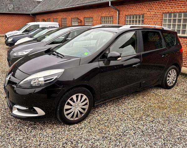 Melns Renault Grand Scenic 2014 Kauņa, ar dzinēja tilpumu 1.46 L un nobraukumu 208 tūkst. km par 4699 €, foto 1 vietnē AUTOMOTO.COM.LV