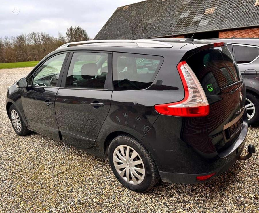 Black Renault Grand Scenic 2014 in Kaunas, with an engine capacity of 1.46 L and mileage of 208 thousand km for 4699 €, photo 3 on AUTOMOTO.COM.LV