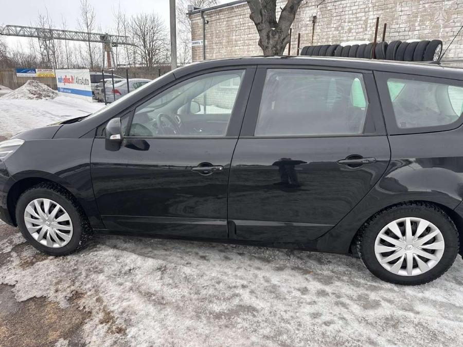 Melns Renault Grand Scenic 2014 Marijampole, ar dzinēja tilpumu 1.46 L un nobraukumu 211 tūkst. km par 5300 €, foto 8 vietnē AUTOMOTO.COM.LV