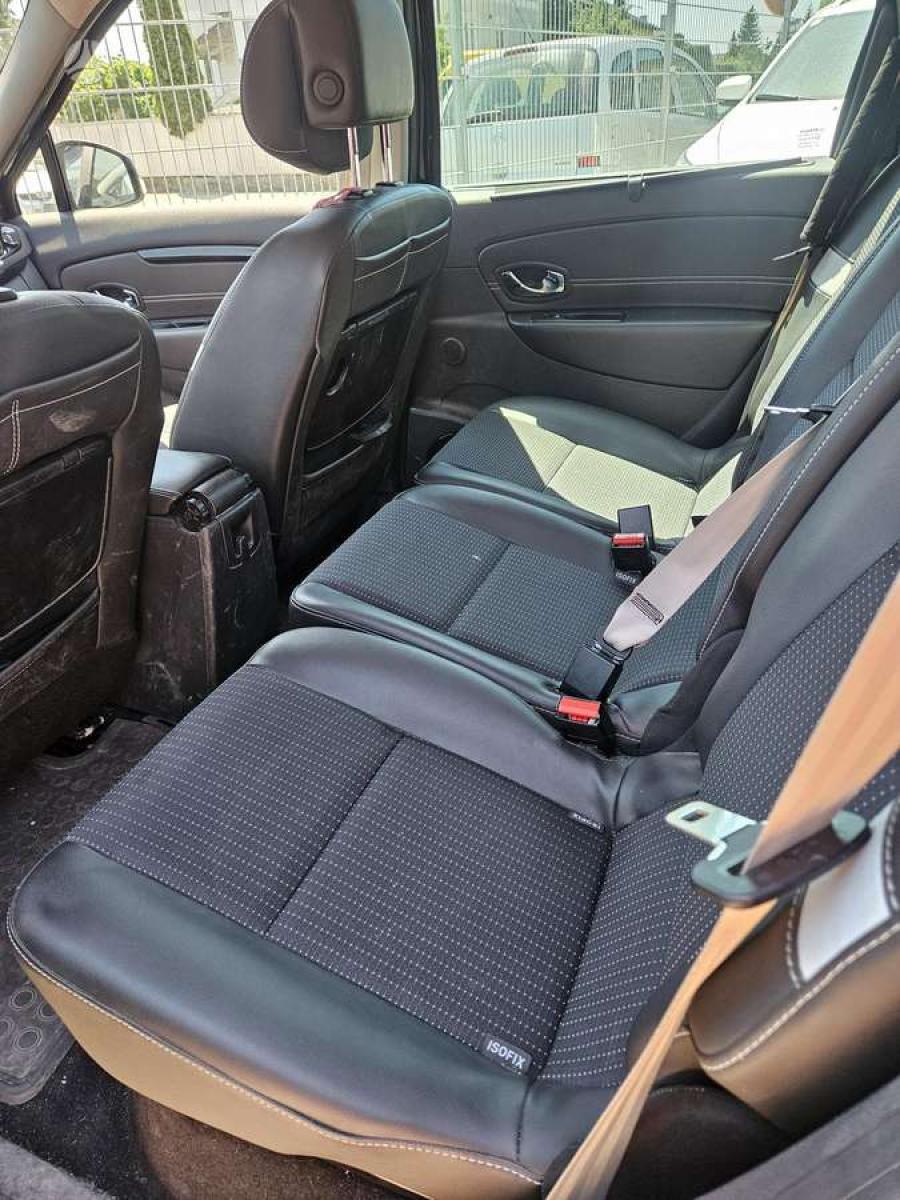 Black Renault Grand Scenic 2014 in Kaunas, with an engine capacity of 1.46 L and mileage of 199 thousand km for 4700 €, photo 9 on AUTOMOTO.COM.LV